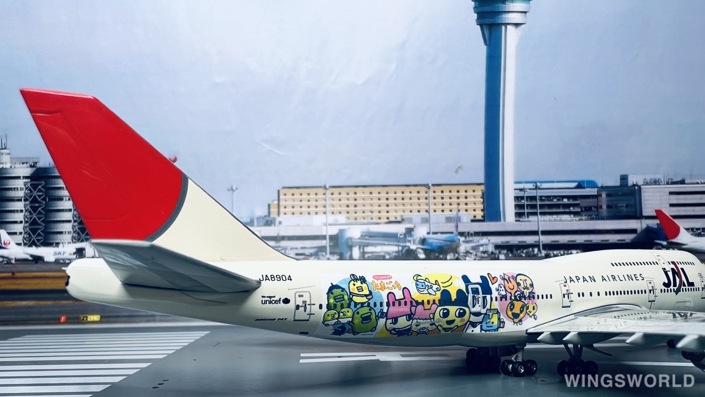 Phoenix 1:400 Boeing 747-400 Japan Airlines 日本航空 PH10191 JA8904 拓麻歌子 Tamagotchi Jet的照片 作者 ...