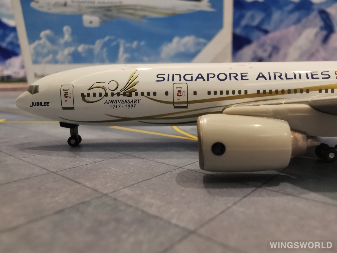 Herpa 1:400 Boeing 777-200 Singapore Airlines 新加坡航空 560061 50th ...