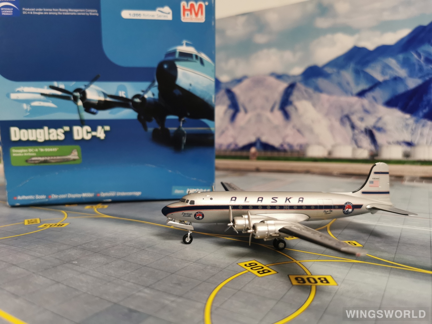 Hobby Master 1:200 Douglas DC-4 Alaska Airlines 阿拉斯加航空 HL2015 N-90449 的 ...