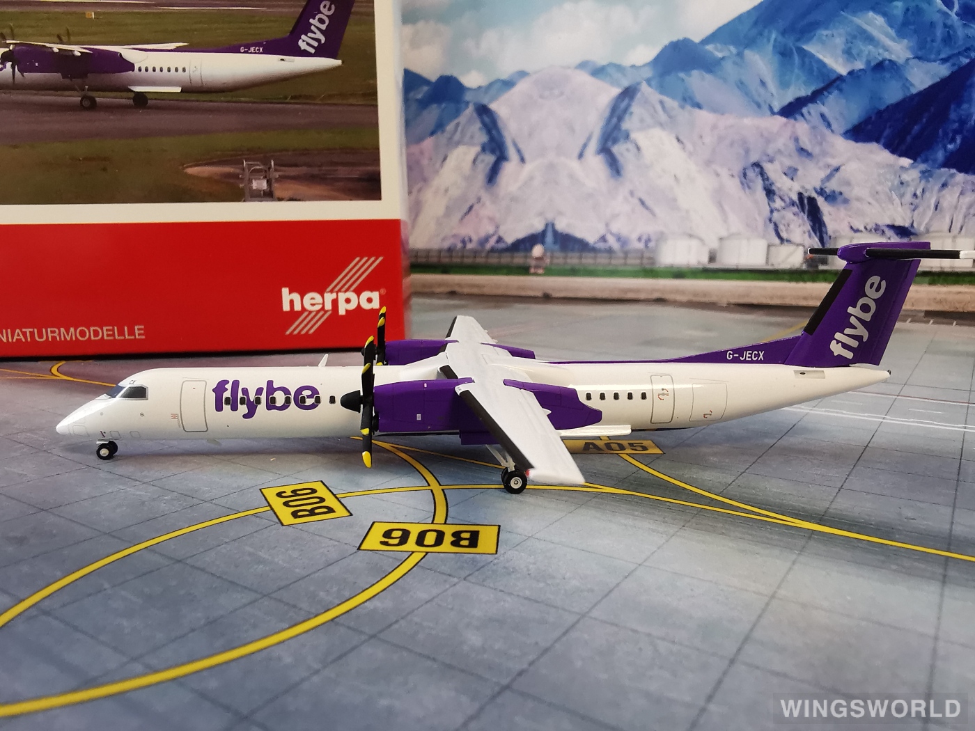 Herpa 1:200 Bombardier Dash 8-400 Flybe 弗莱比航空 572248 G-JECX 的照片 作者:Monday31 - 飞机模型世界资料库