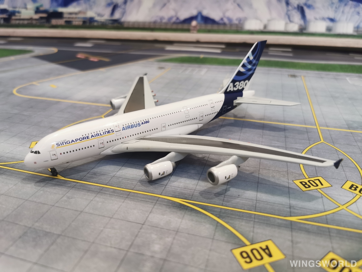 Dragon Models 1:400 Airbus A380-800 Singapore Airlines 新加坡航空 55555 F ...