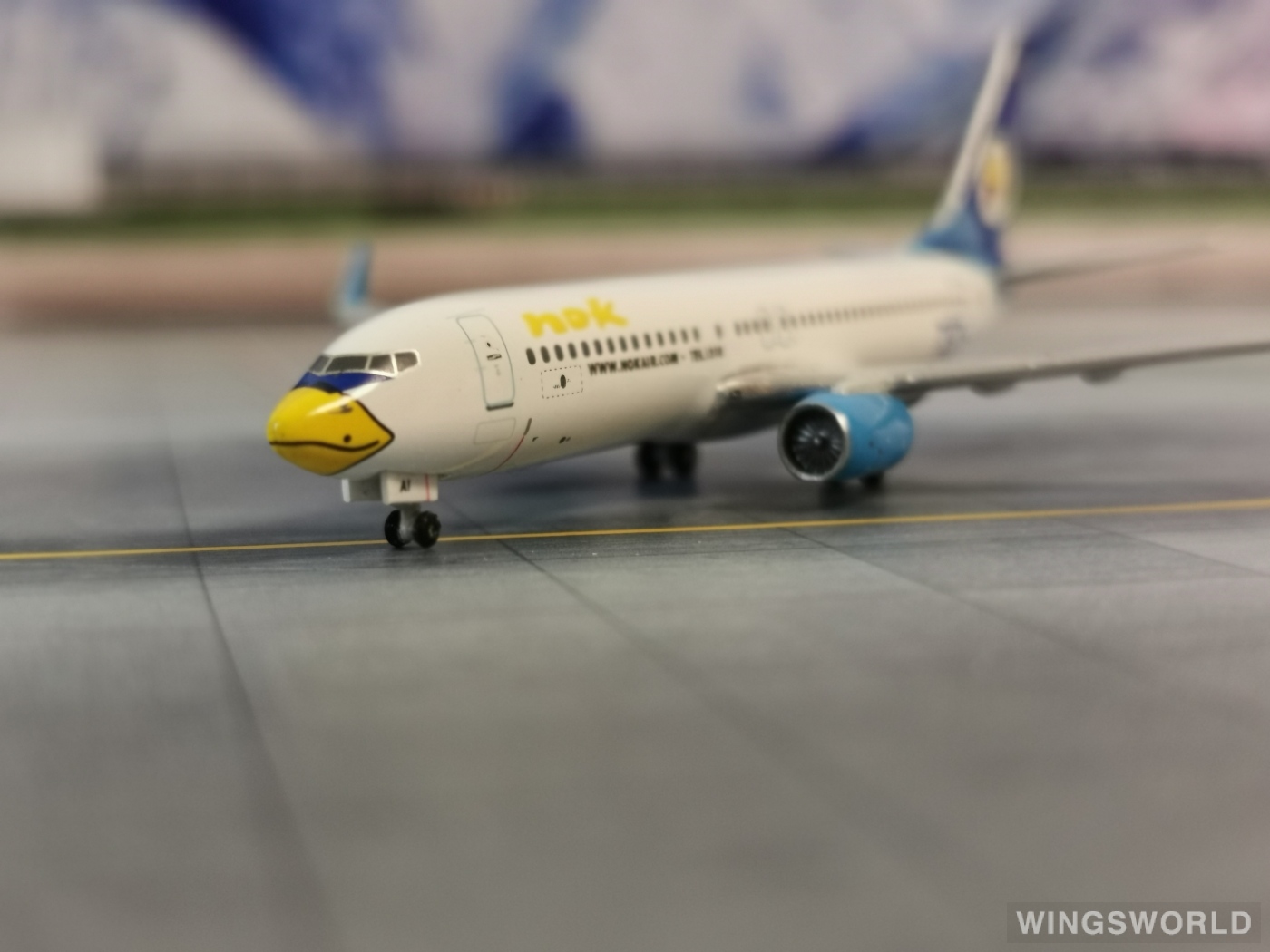 Phoenix 1:400 Boeing 737-800 Nok Air 皇雀航空 PH10206 G-XLAI 的照片 作者 ...