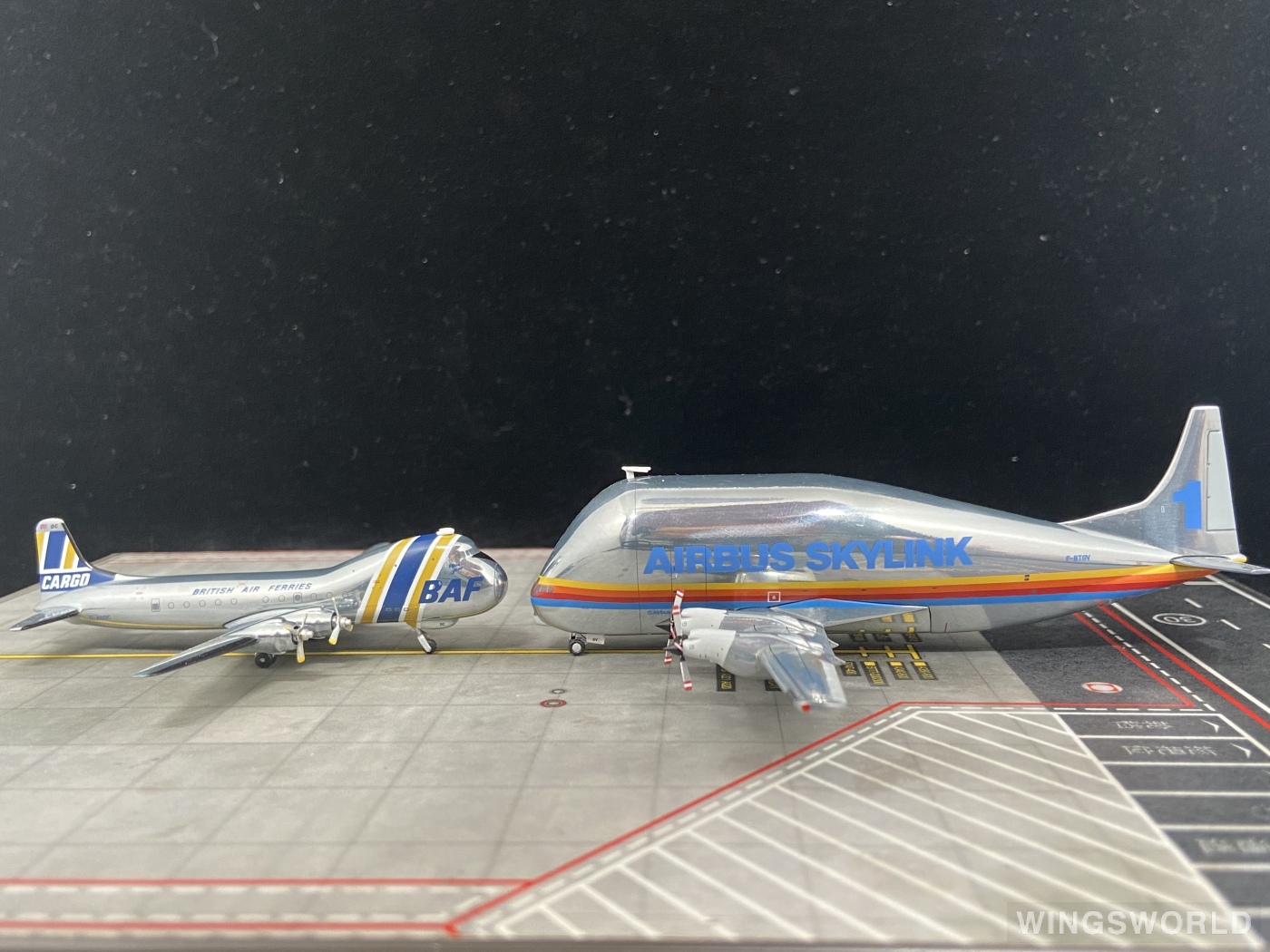 JC Wings 1:400 Aviation Traders ATL-98 British Airtours XX4407P G-ASDC ...