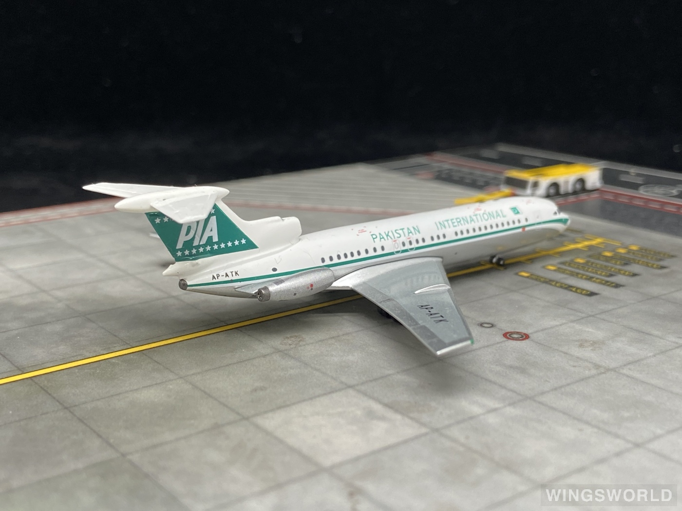 AeroClassics 1:400 Hawker Siddeley Trident PIA 巴基斯坦航空 ACAPATK AP-ATK 的 ...