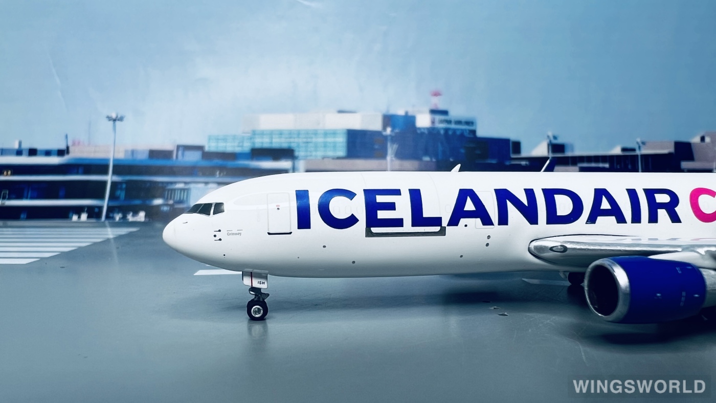 Phoenix 1:400 Boeing 767-300ER Icelandair 冰岛航空 PH11786 TF-ISH 的照片 作者 ...