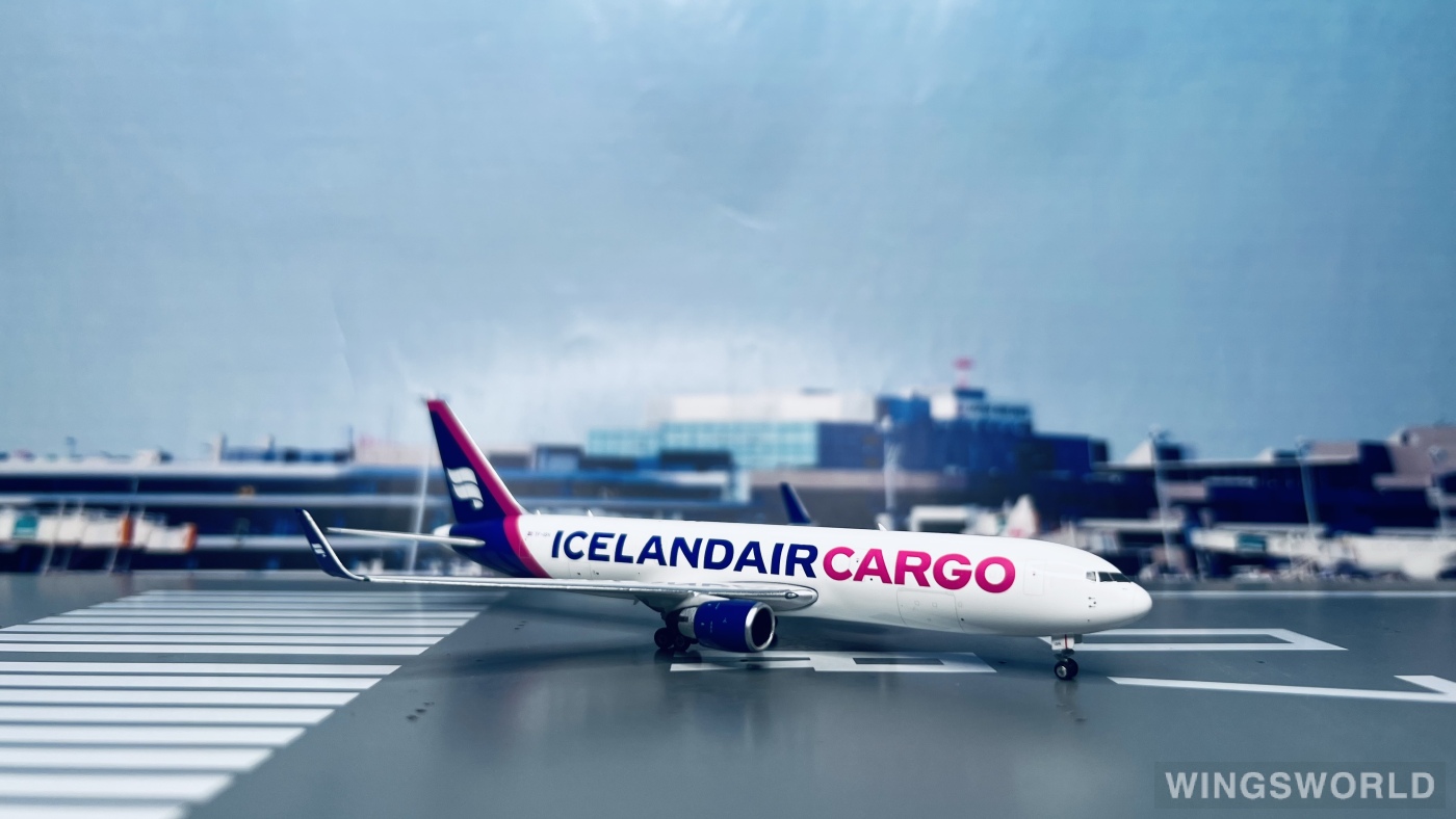 Phoenix 1:400 Boeing 767-300ER Icelandair 冰岛航空 PH11786 TF-ISH 的照片 作者 ...