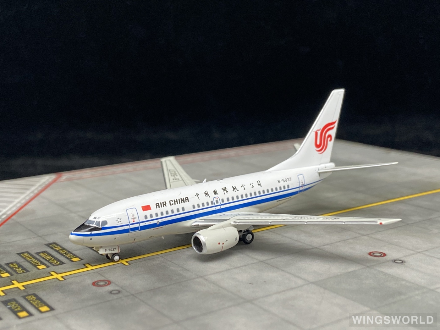 NGmodels 1:400 Boeing 737-600 Air China 中国国际航空 NG76011 B-5037 的照片 作者:图波 ...