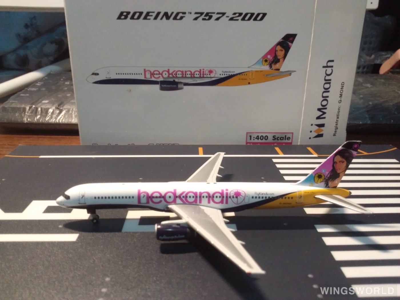 Phoenix 1:400 Boeing 757-200 Monarch Airlines 君主航空 PH10184 G-MOND ...