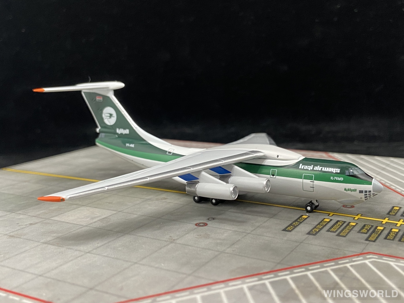 AeroClassics 1:400 Ilyushin Il-76 Iraqi Airways 伊拉克航空 ACYIAIL YI-AIL 的 ...
