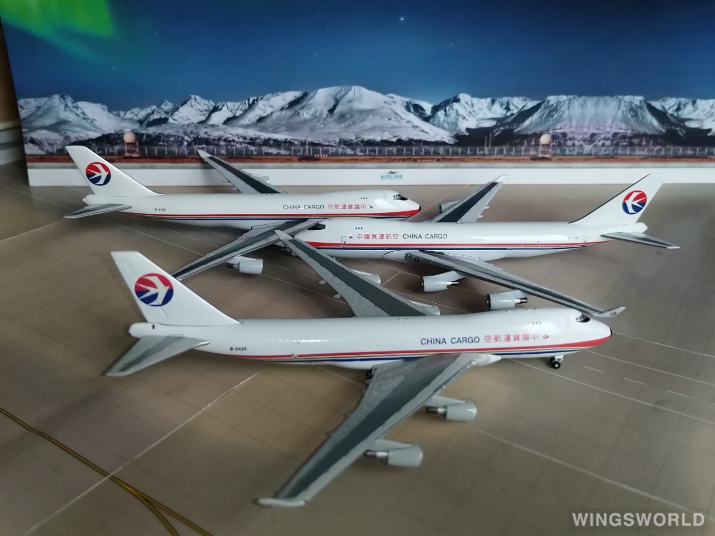 Magic 1:400 Boeing 747-400 China Cargo Airlines 中国货运航空 MGB2425 B-2425 的 ...