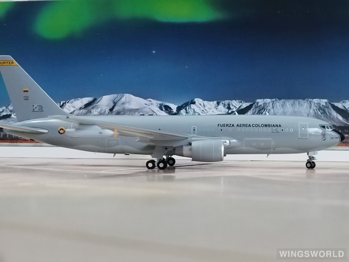 JP60 AERO MODELOS 1:200 Boeing 767-200 Colombia Air Force 哥伦比亚空军 JP60 ...
