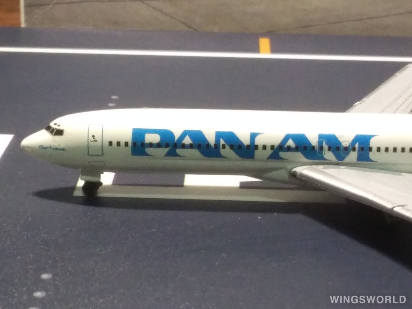 Dragon Models 1:400 Boeing 727-200 Pan Am 泛美航空 55150 N365PA 的照片 作者:9V ...
