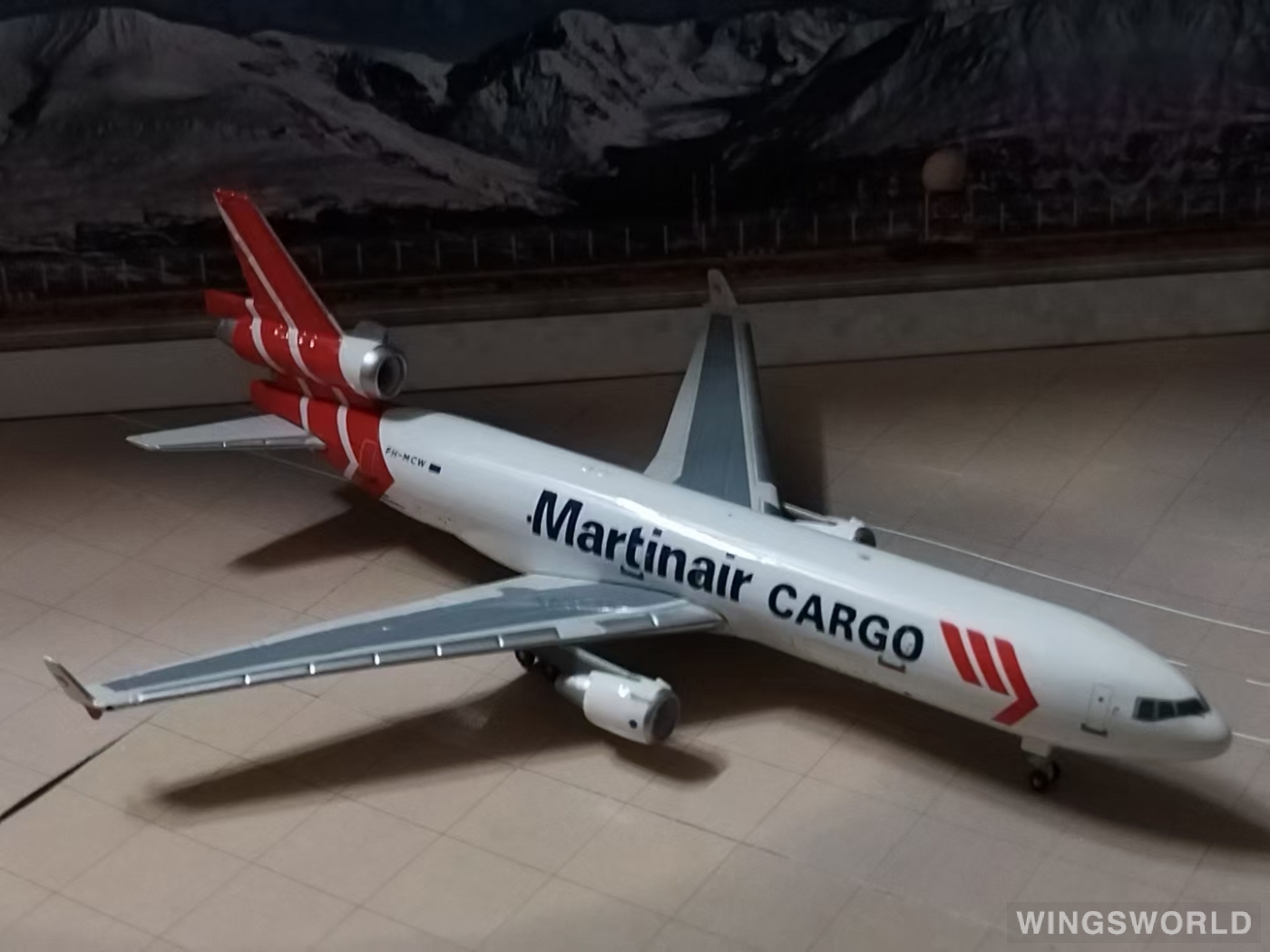Phoenix 1:400 McDonnell Douglas MD-11 Martinair 马丁航空 PH10036 PH-MCW 的照片 ...