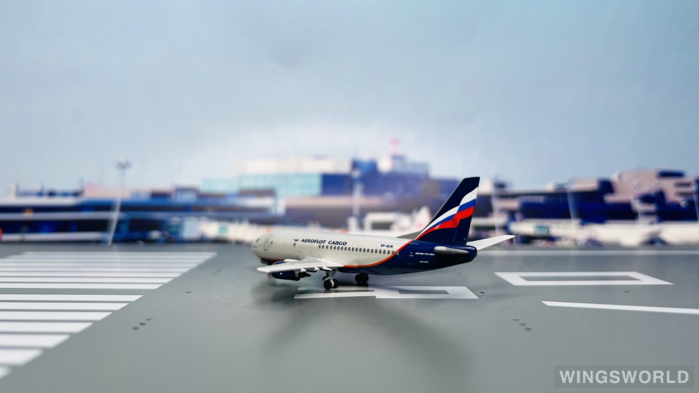 AeroClassics 1:400 Boeing 737-300 Aeroflot 俄罗斯航空 ACVPBCN VP-BCN 的照片 作者 ...