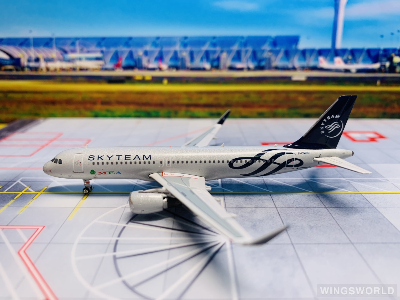 Phoenix 1:400 Airbus A320 Middle East Airlines 中东航空 PH10864 F-OMRD 天合联盟 ...