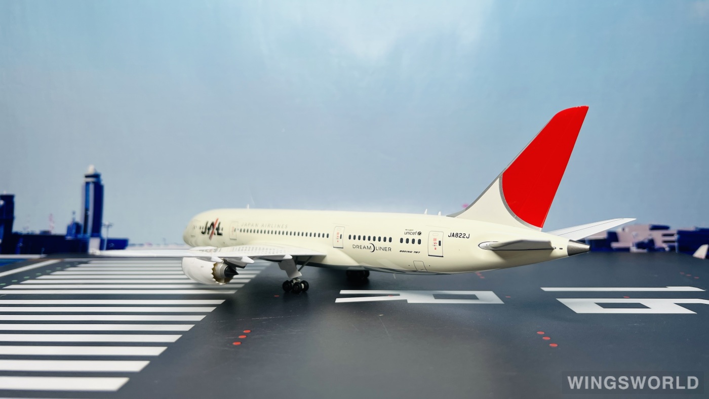 JC Wings 1:200 Boeing 787-8 Japan Airlines 日本航空 XX2886 JA822J YY机的照片 作者:JohnnyTS - 飞机模型世界资料库