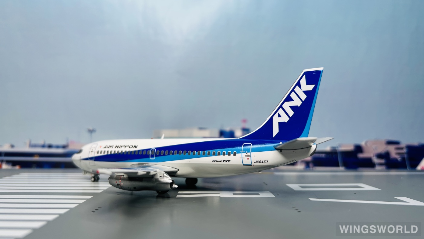 JC Wings 1:200 Boeing 737-200 ANA 全日空 EW2732001 JA8457 的照片 作者:JohnnyTS ...