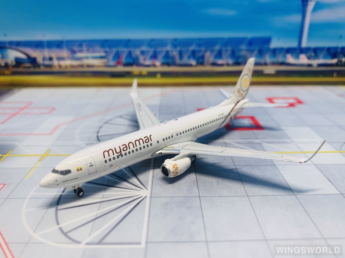 Phoenix 1:400 Boeing 737-800 Myanmar National Airlines 缅甸国家航空 PH11589 ...
