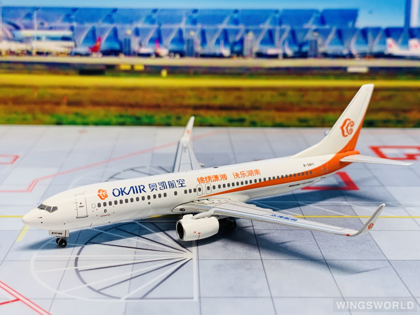 Skywings 1:400 Boeing 737-800 Okay Airways 奥凯航空 040 B-5841 的照片 作者:叶子翎 ...