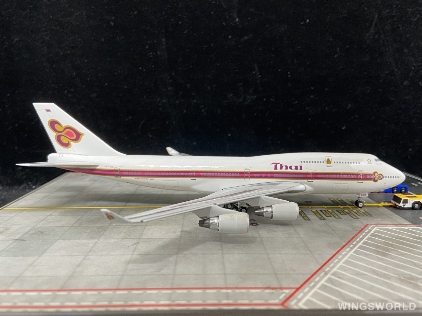 Phoenix 1:400 Boeing 747-400 Thai Airways 泰国国际航空 PH10505 HS-TGG 的照片 作者:图波列夫飞行大队 - 飞机模型世界资料库