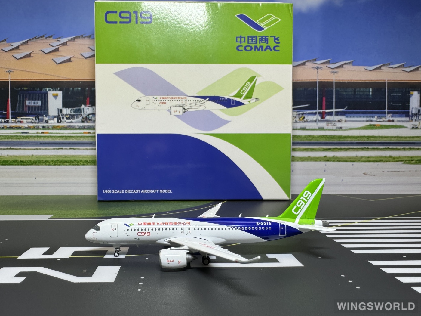 JC Wings 1:400 Comac C919 COMAC 中国商飞 LH4101 B-001A 的照片 作者:古先生 - 飞机模型世界资料库