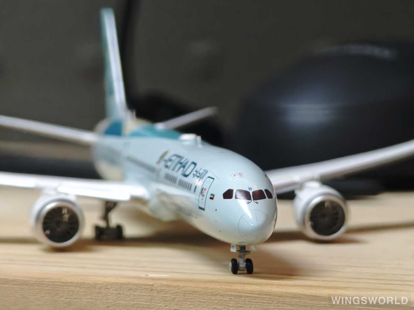 JC Wings 1:400 Boeing 787-10 Etihad Airways 阿提哈德航空 XX4300A A6-BMH 的照片 作者:lsy12138 - 飞机模型世界资料库