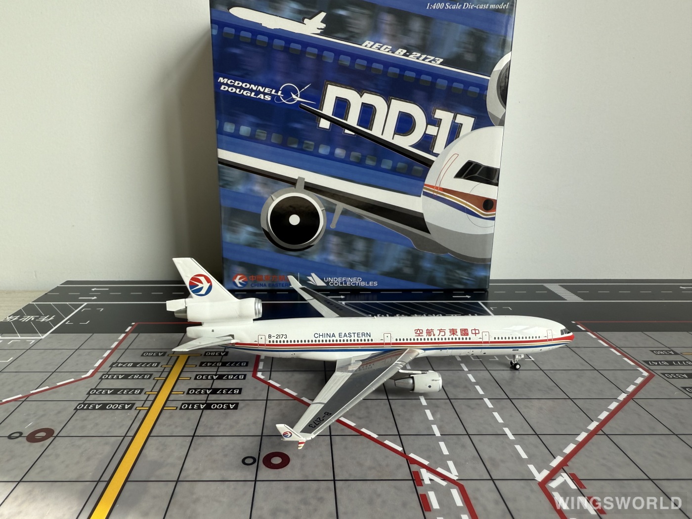 Undefined Collectibles 1:400 McDonnell Douglas MD-11 China Eastern 中国东方 ...