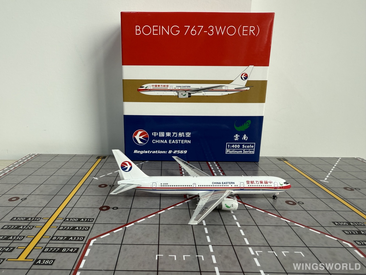 Phoenix 1:400 Boeing 767-300ER China Eastern 中国东方航空 Phoenix 1:400 Boeing 767-300ER China Eastern 中国东方航空