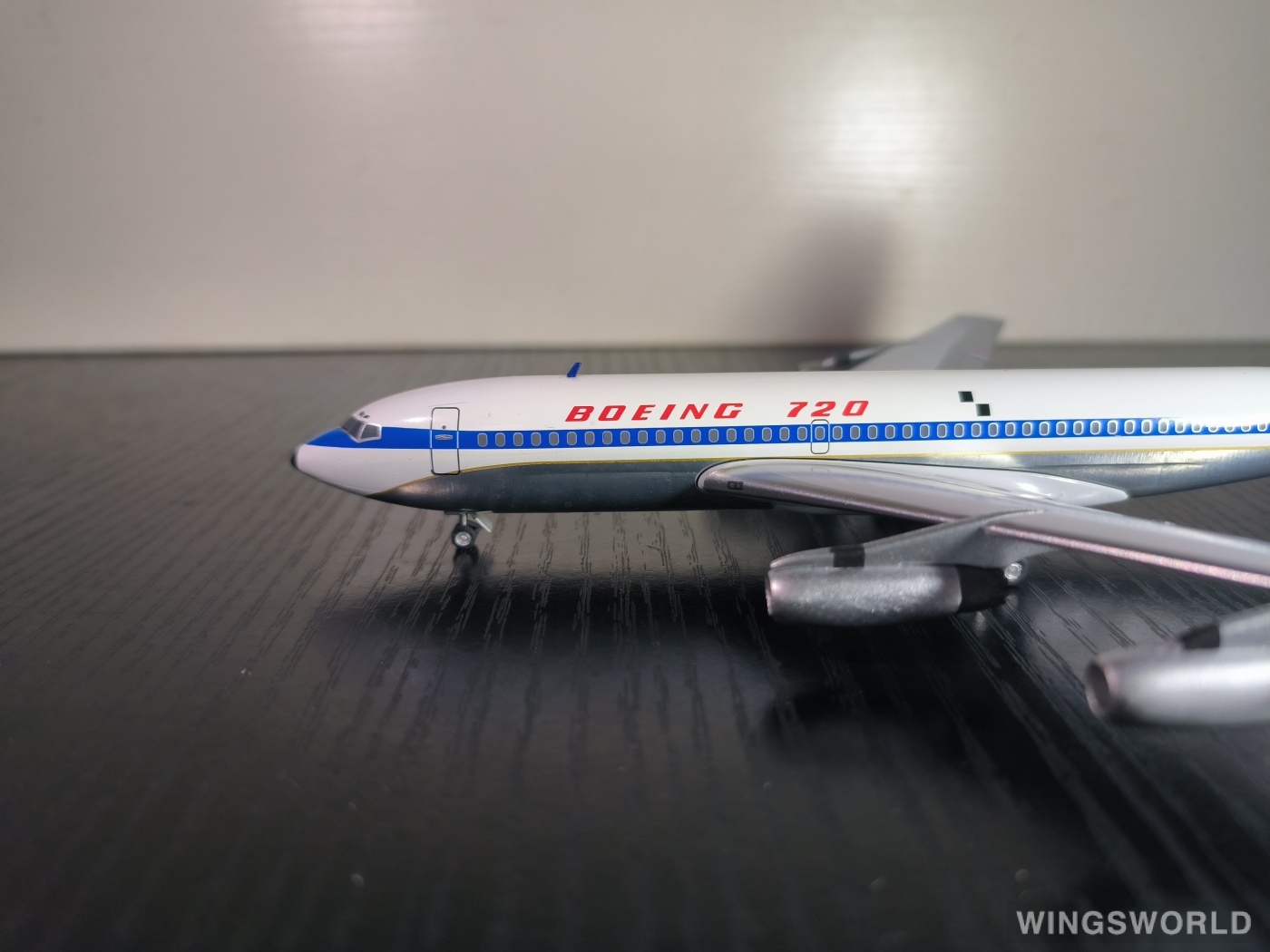 AeroClassics 1:200 Boeing 720 Boeing 波音公司 AC211329 N7201U 的照片 作者 ...